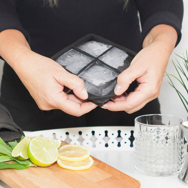 Buy Silicon Ice Mould to make Square Ice Cubes - Überbartools™